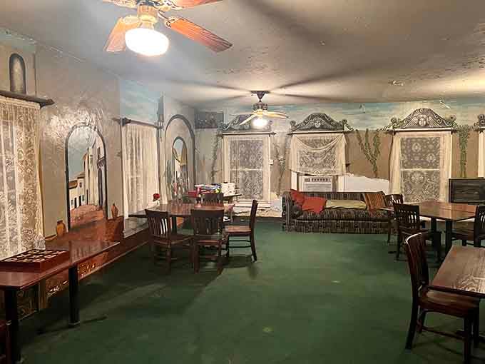 Most People Don't Know California Has A Haunted Opera House Hiding In ...