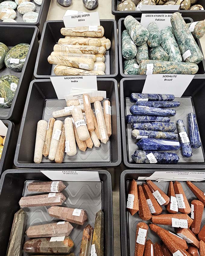 The Coolest Rock Shop In Pennsylvania Is A Geological Wonderland That ...
