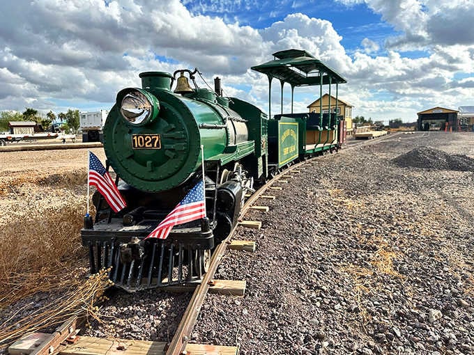 Freight Train Shape 6 Breathtaking Arizona Train Rides That Will Make You Feel Like You Are ...