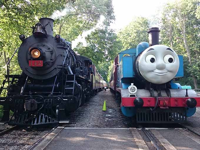 This Unforgettable New Jersey Train Ride Takes You Through The Most ...