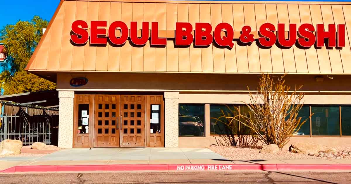 This All-You-Can-Eat Restaurant In Arizona Serves Up A Feast Fit For A King
