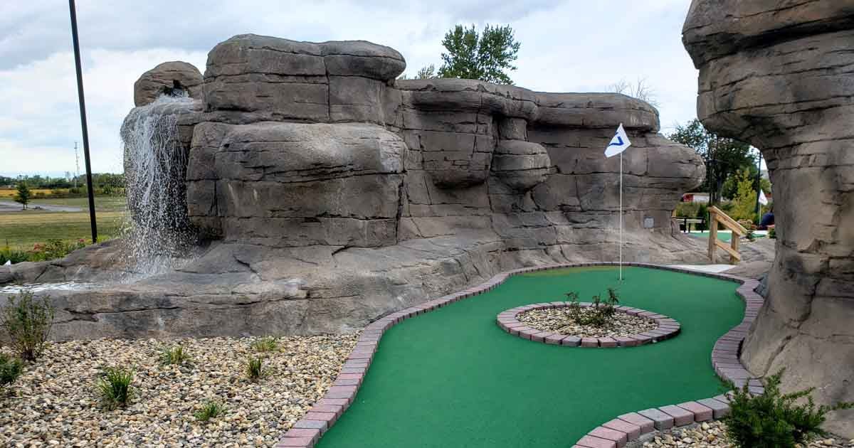 The Most Insanely Fun Mini Golf Course In Indiana Is A Hidden Gem For ...