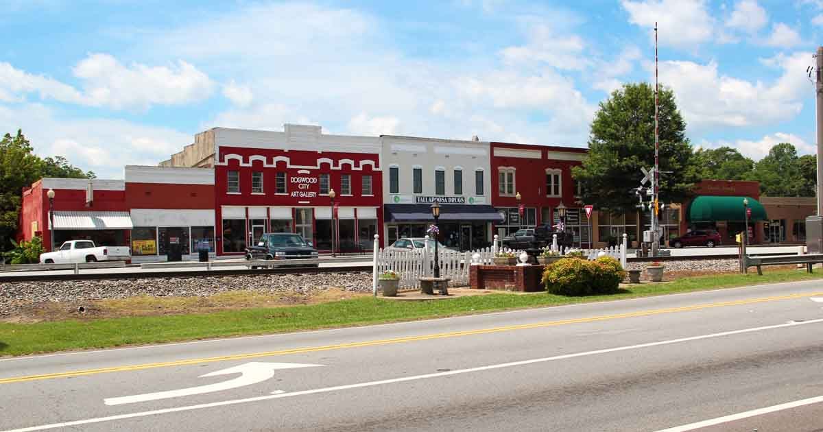 11 Tiny Georgia Towns That Fly Under The Radar But Deserve Main ...
