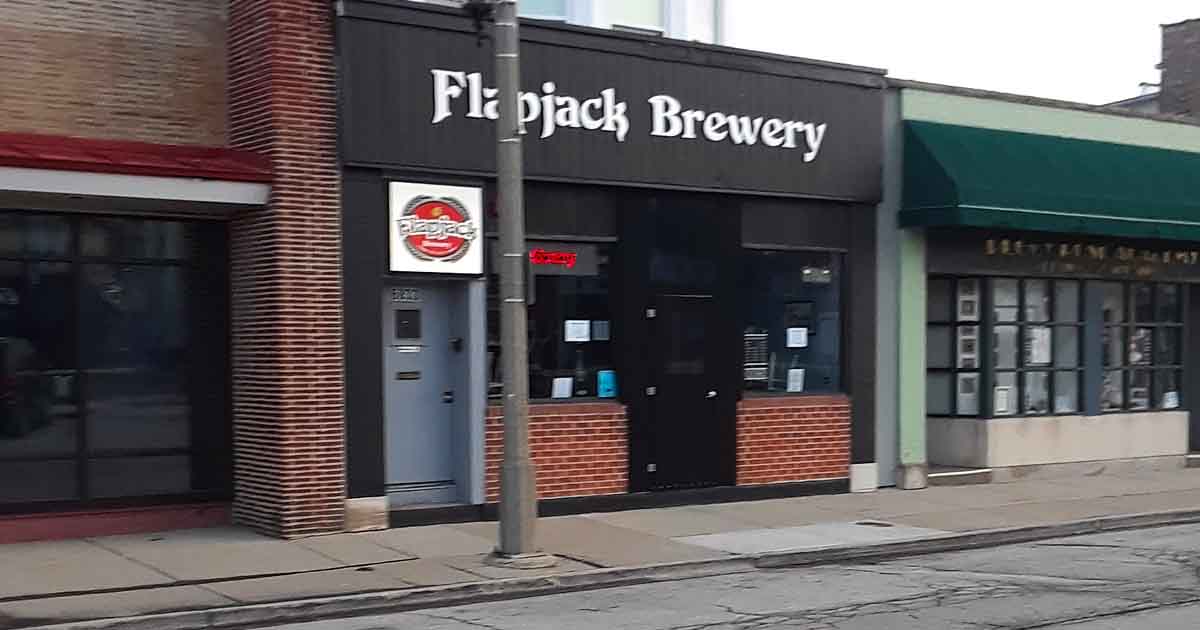 Treat Yourself To Small-Batch Beers And Hand-Tossed Wood-Fired Pizzas ...