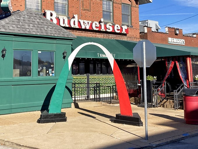 This Missouri Restaurant Is One Of The State's Most Legendary Culinary Gems