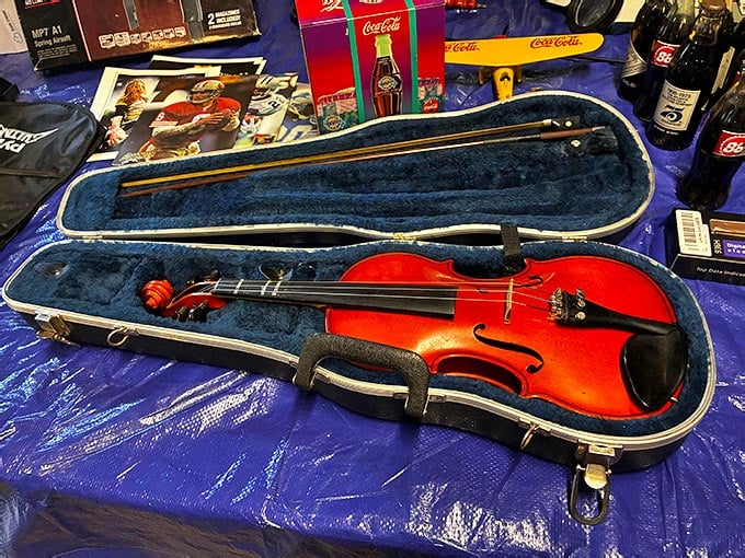 This Massive Flea Market In Georgia Is A Collector's Paradise ...
