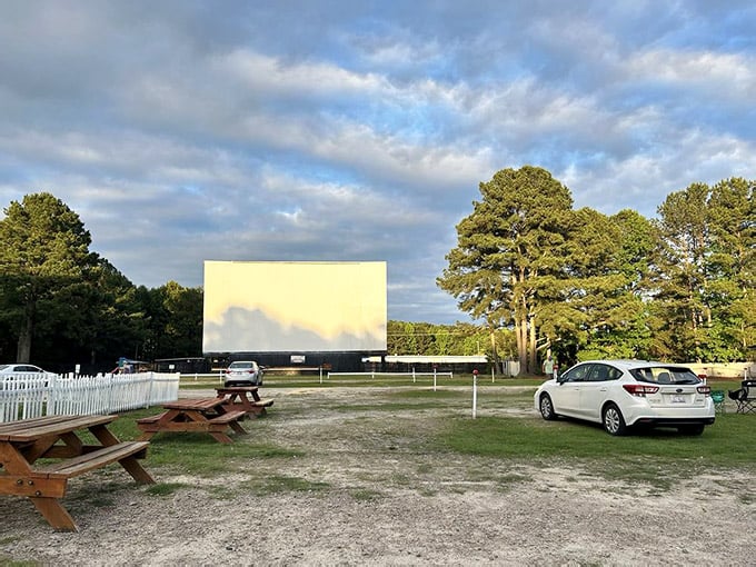 Projector Magnification This Magical Drive-In Theater In North Carolina Will Make You Feel Like ...
