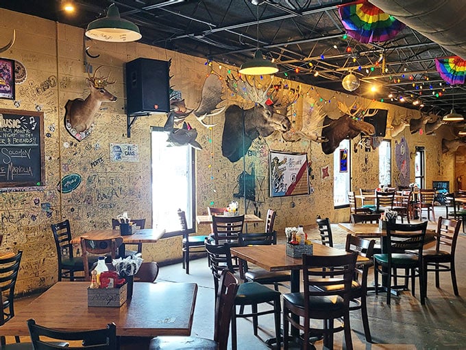 Moposes This Moose-Themed Pub In South Carolina Serves A Duck Sandwich So ...