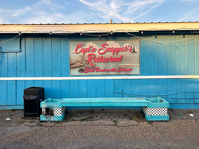 Magnification Call Out 8 No-Frills Alabama Seafood Shacks That Are Worth The Drive From Anywhere