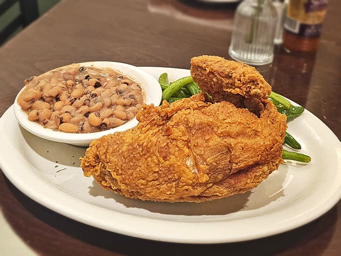 The Fried Chicken At This Unassuming New York Restaurant Is So Good ...
