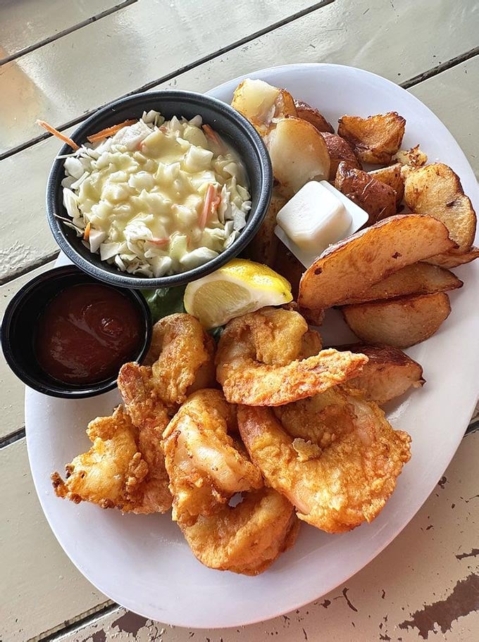 Connection Red Beam Drop Everything And Drive To This Legendary Seafood Restaurant That All ...