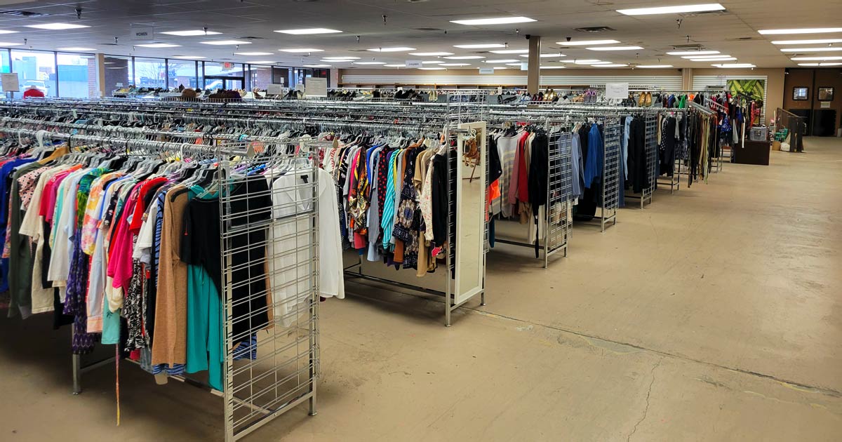 Grab Your Walking Shoes And Explore The Enormous Kentucky Thrift Store That Takes All Day