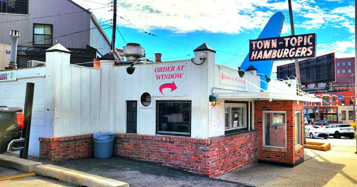 These 7 Budget-Friendly Missouri Spots Prove You Don't Need Deep Pockets To Eat Well