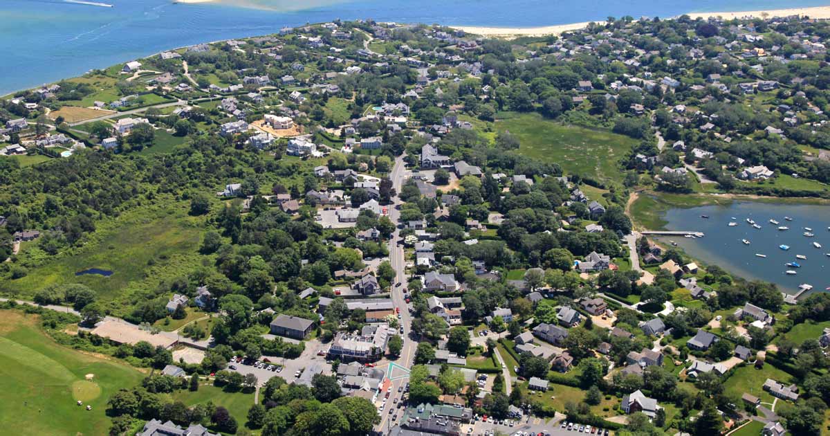 The 9 Coziest Small Towns In Massachusetts Where Neighbors Feel Like Family