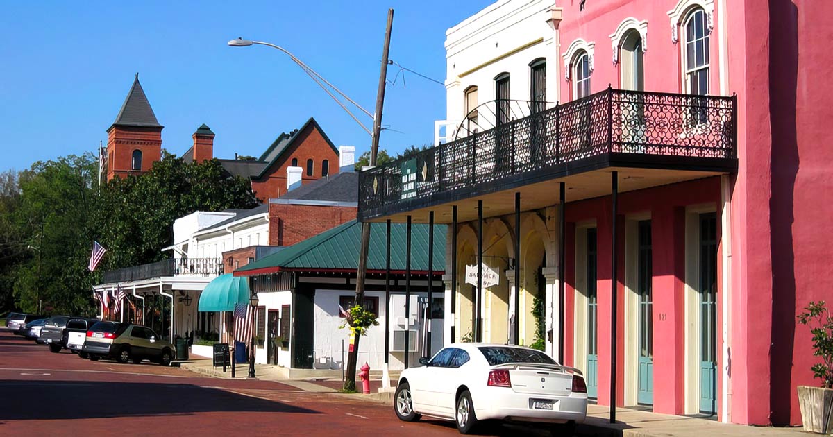 8 Texas Towns Perfect For A Weekend Of Antique Shopping And Homemade Pie