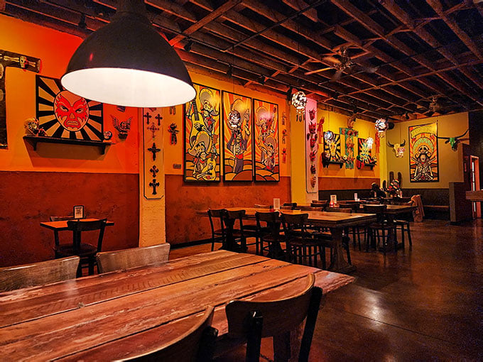 This Unassuming Mexican Restaurant In Indiana Serves Up Surprisingly ...